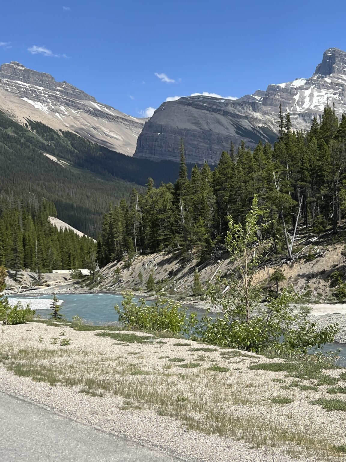 Visit Banff in Fall, the Best Season to Visit - Family Travel