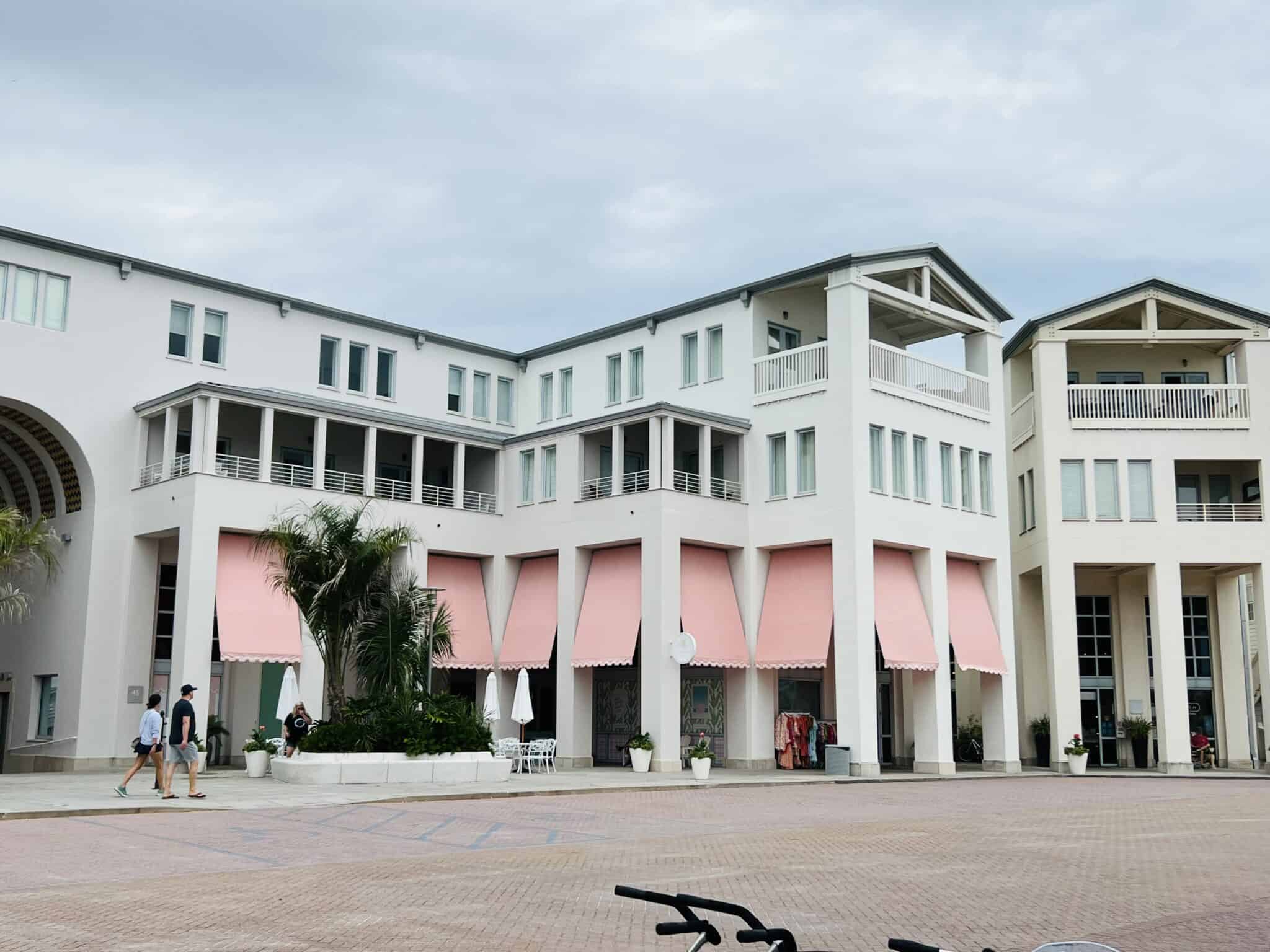 Check out the most amazing 30A Seafood Restaurants - Family Travel