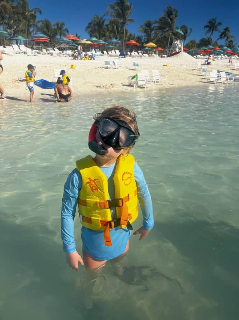 A Stress-Free Vacation: The Ultimate Beach Packing List for Families ...
